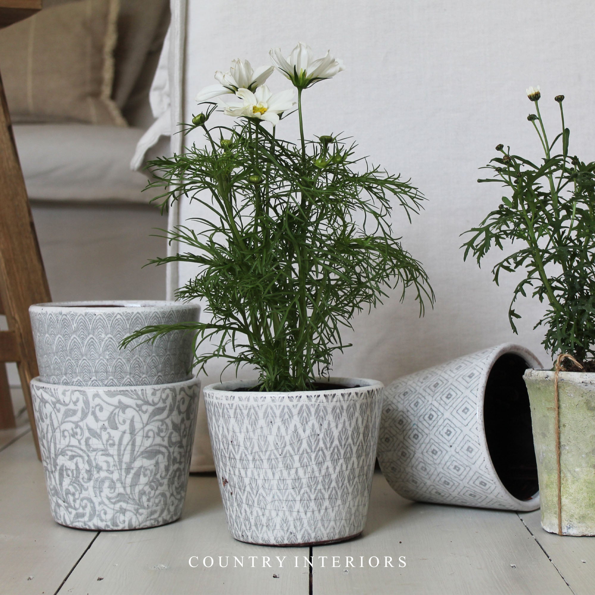 Set of Three Ceramic Plant Pots Faded Grey